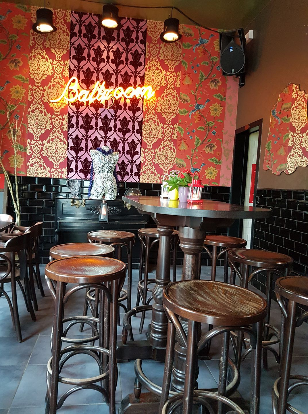 Velvet Café
